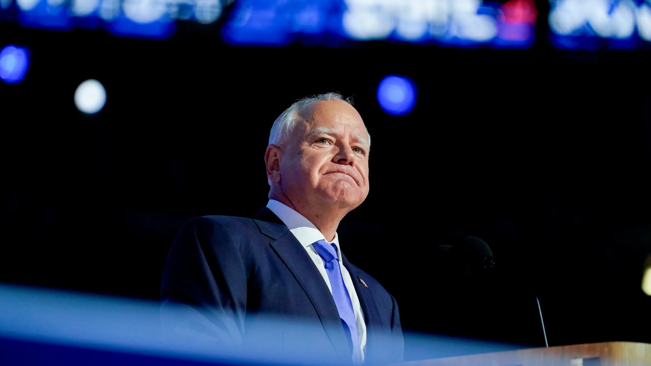 Tim Walz Dnc 2024 Glossy Poster Picture Photo Print Banner Conversatio ...