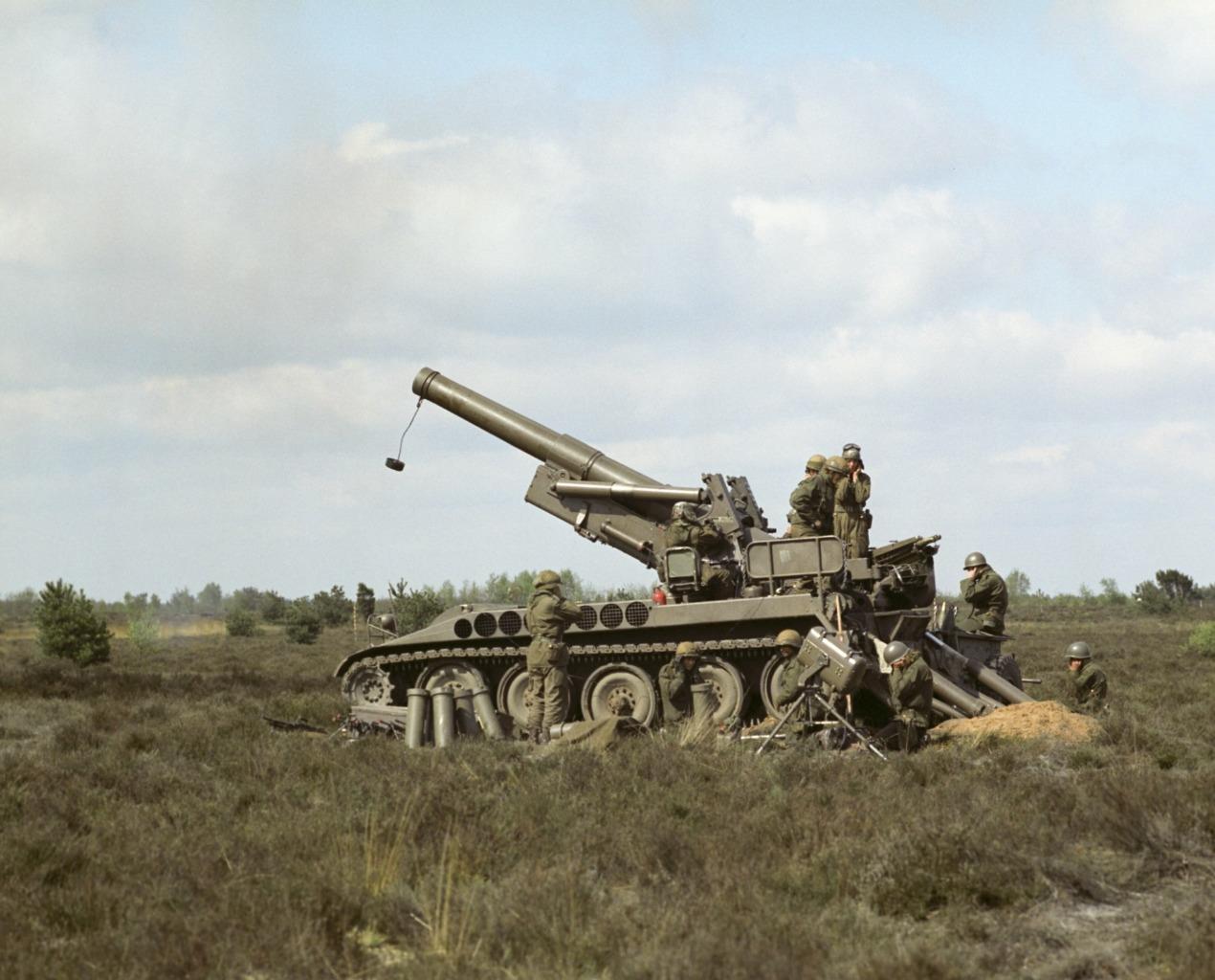 M110 Howitzer Tank Us Army Glossy Poster Picture Photo Print Banner Co ...